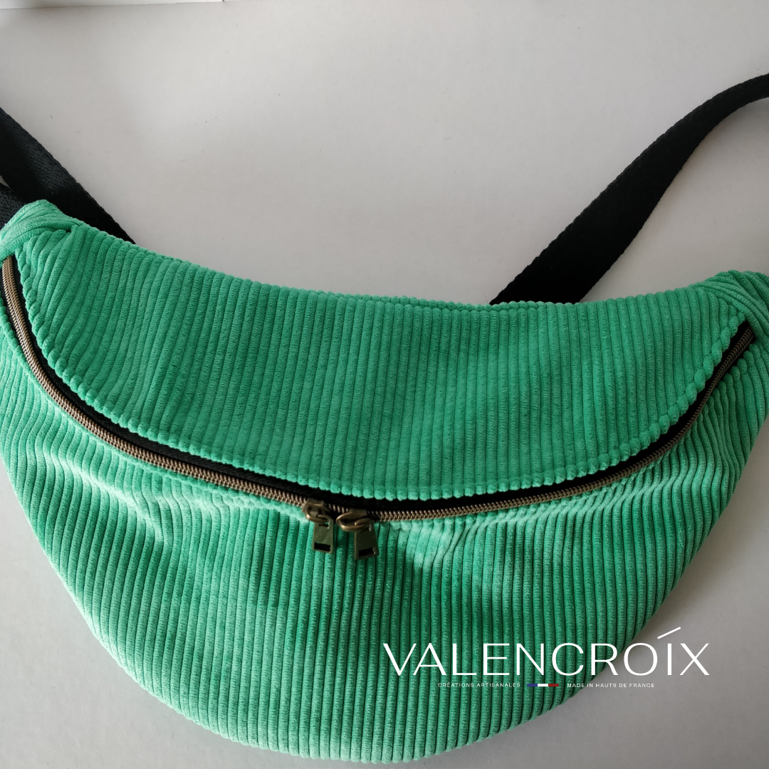 Sac banane XXL velours côtelé vert - VALENCROIX
